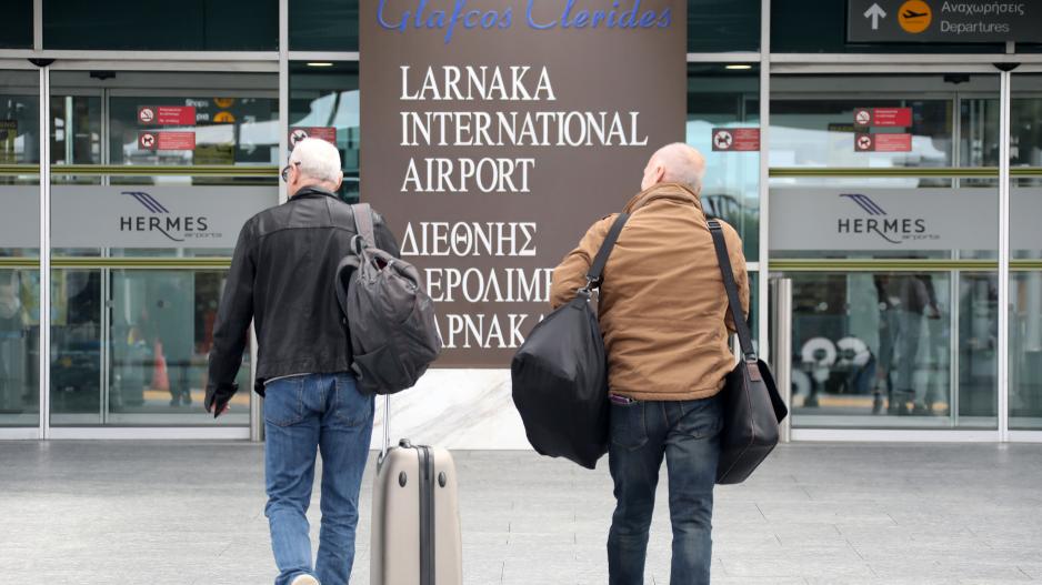 Στο "μικροσκόπιο" των επιδημιολόγων του Υπ. Υγείας το άνοιγμα των ...